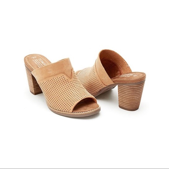 Toms | Shoes | New Sandstorm Perforated Suede Majorca Toms Sandal ...
